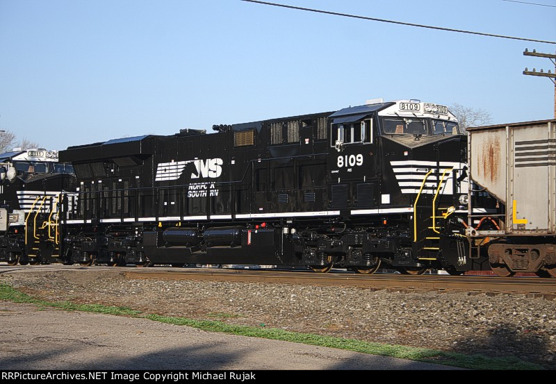 NS 8109